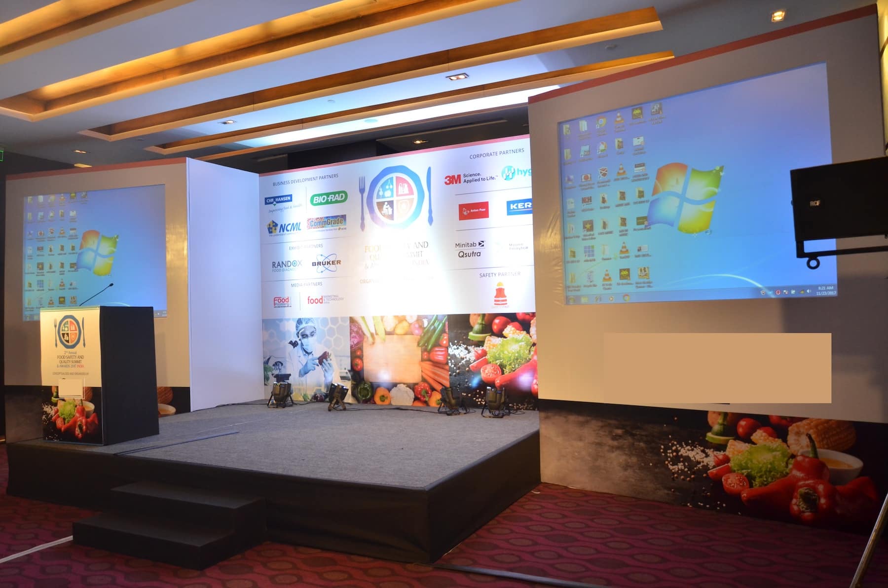 HOME – Signature Events