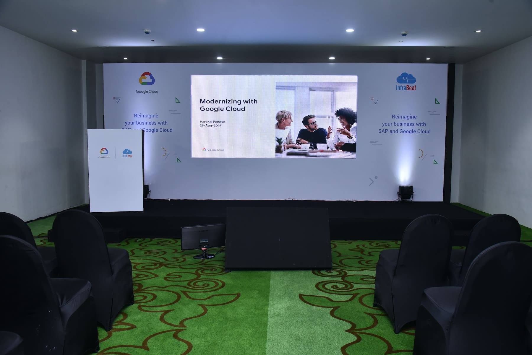 HOME – Signature Events